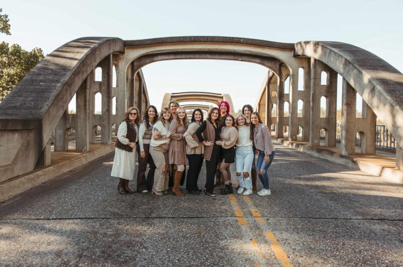 𝐁𝐮𝐬𝐢𝐧𝐞𝐬𝐬 𝐒𝐩𝐨𝐭𝐥𝐢𝐠𝐡𝐭: 𝐓𝐡𝐞 𝐆𝐚𝐛 𝐒𝐚𝐥𝐨𝐧 - Elmore County Economic Development ...